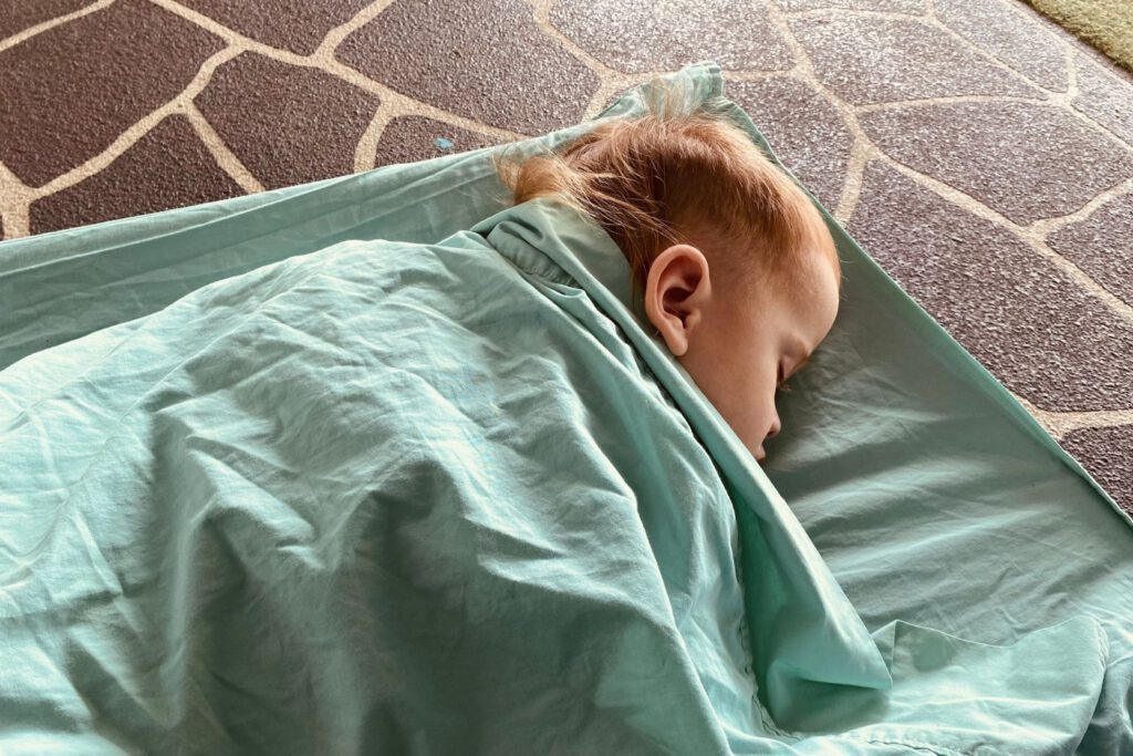 The Benefits of Sleeping Outdoors in the Early Years - Green Leaves ...